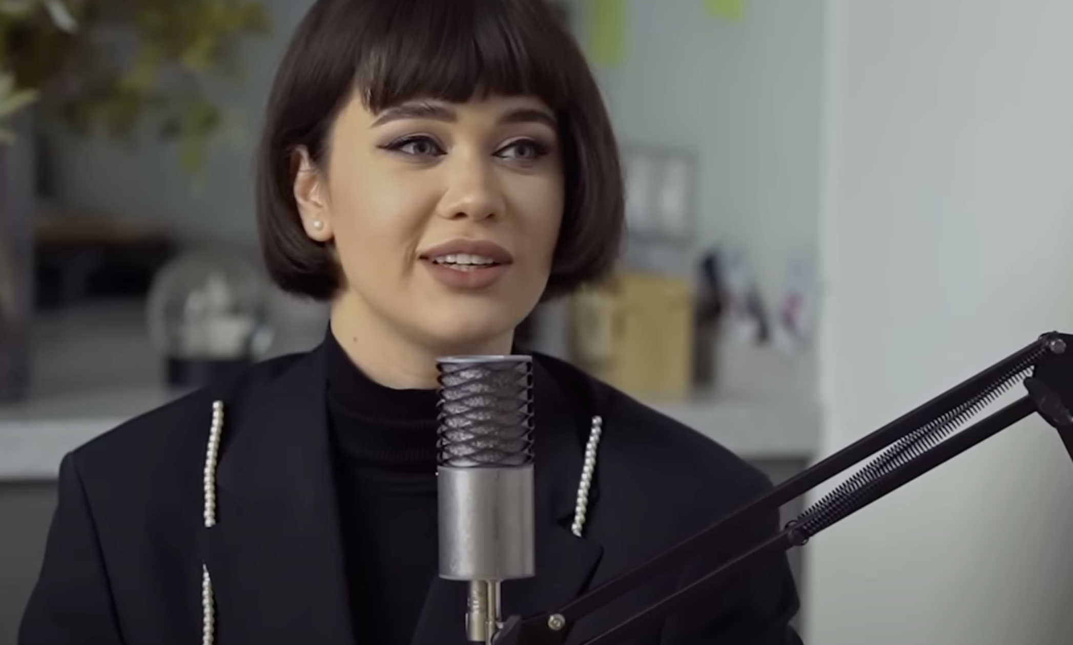 Співачка Lida Lee розповіла про свою боротьбу з алкогольною залежністю